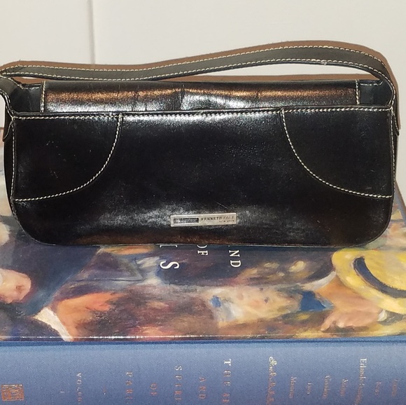Kenneth Cole | Bags | Ladies Kenneth Cole Handbag | Poshmark